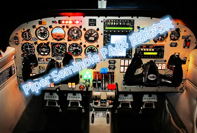 Piper Seminole Cockpit