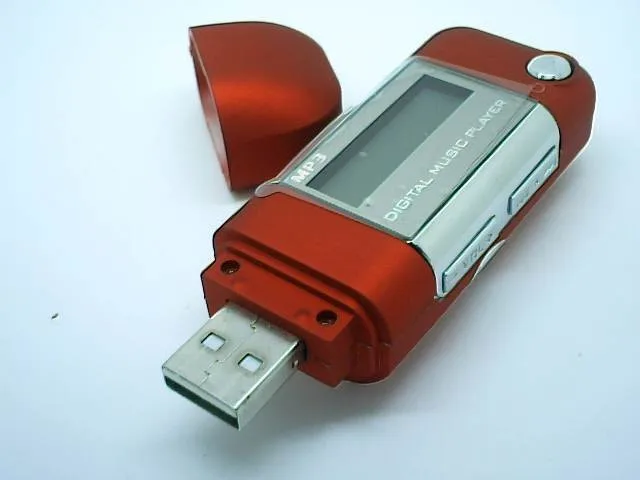 2013 New wholesales AAA battery USB Digital mp3 Player with 8GB memory ...