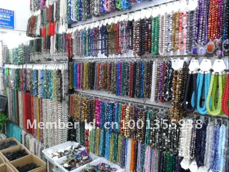 Beads shop in dragon mart store