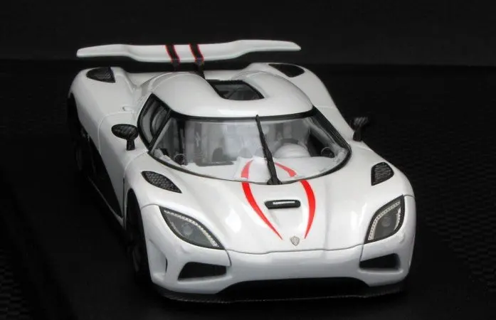 Koenigsegg Agera R Engine Specs