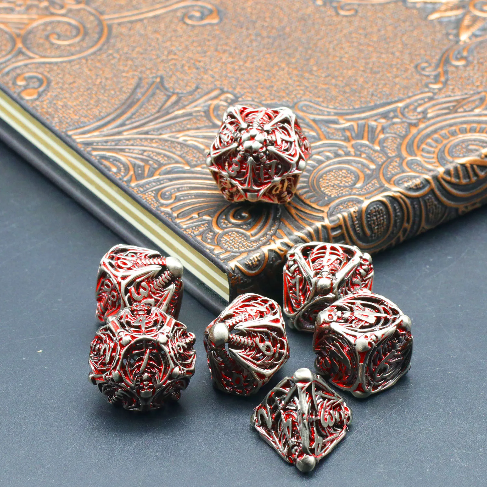 Polyhedral-Hollow-Skull-Dice-Set-Metal-Dice-Table-Game-Dungeons-and ...