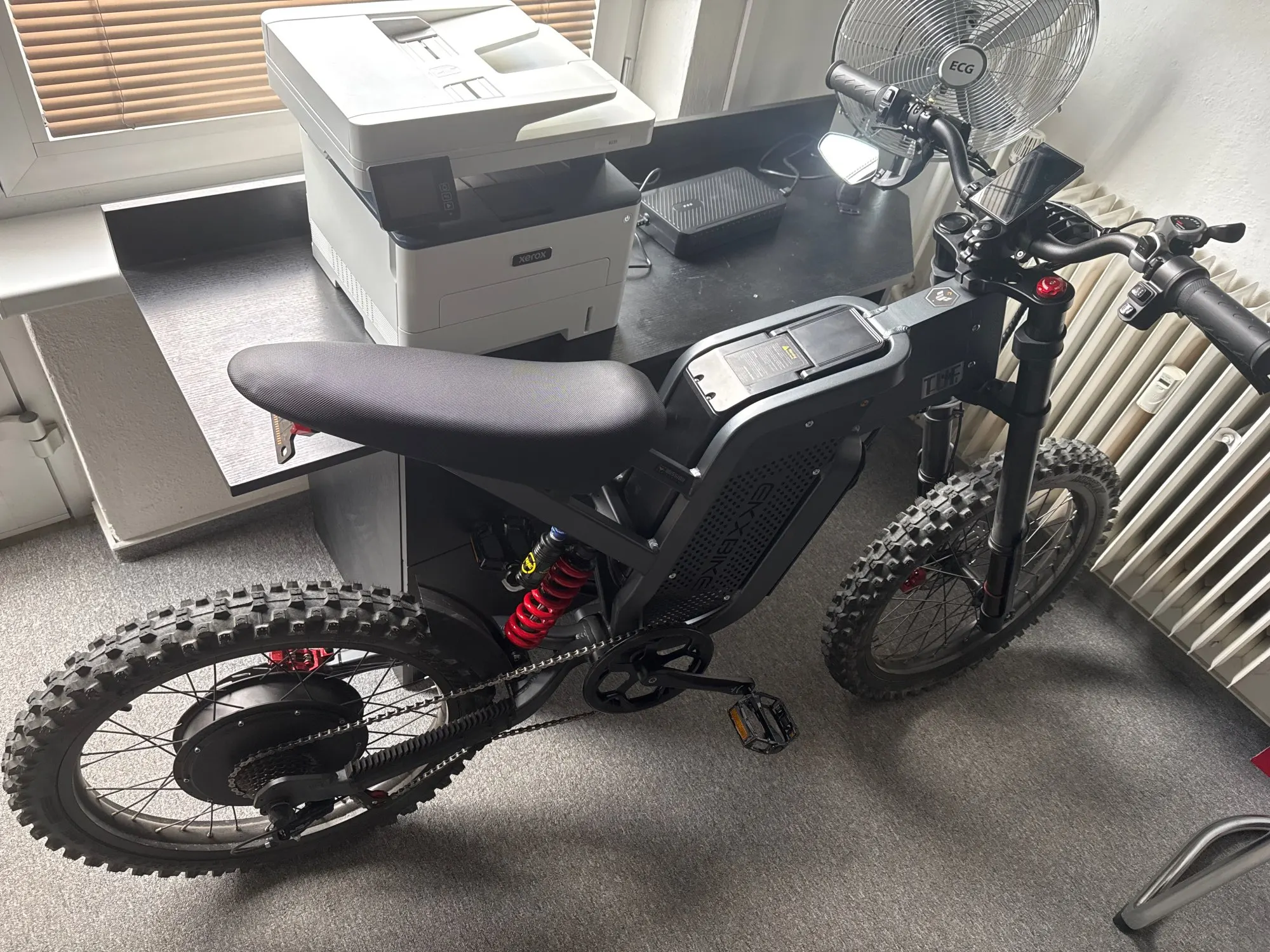 EKX X21 Max – Off-Road Electric 2000W – Lumen Scooters