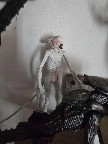 NECA Alien Covenant Xenomorph Neomorph Creature Pack PVC Action Figure ...