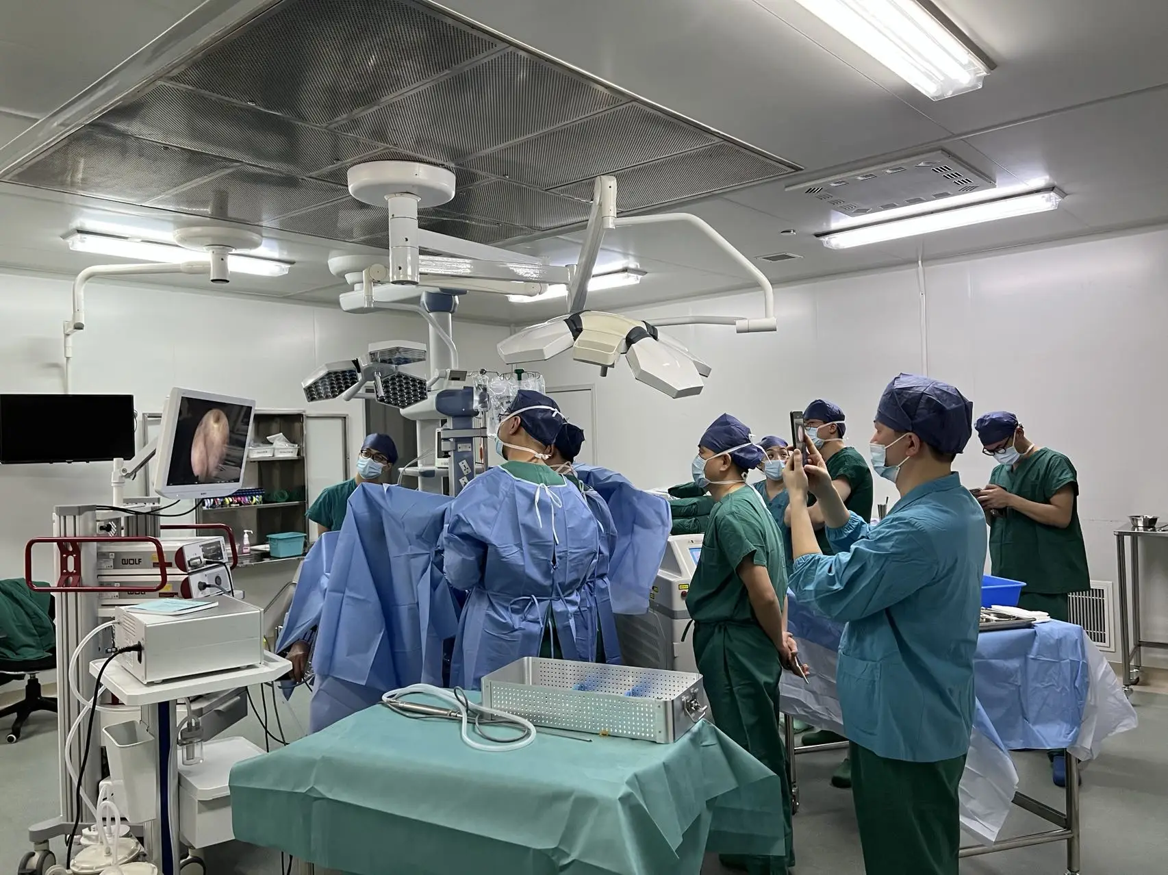 Ho-YAG-Laser-Holmium-For-TURP-TURB-URS-PCNL-MIP-Bladder-Stone-Ureter ...