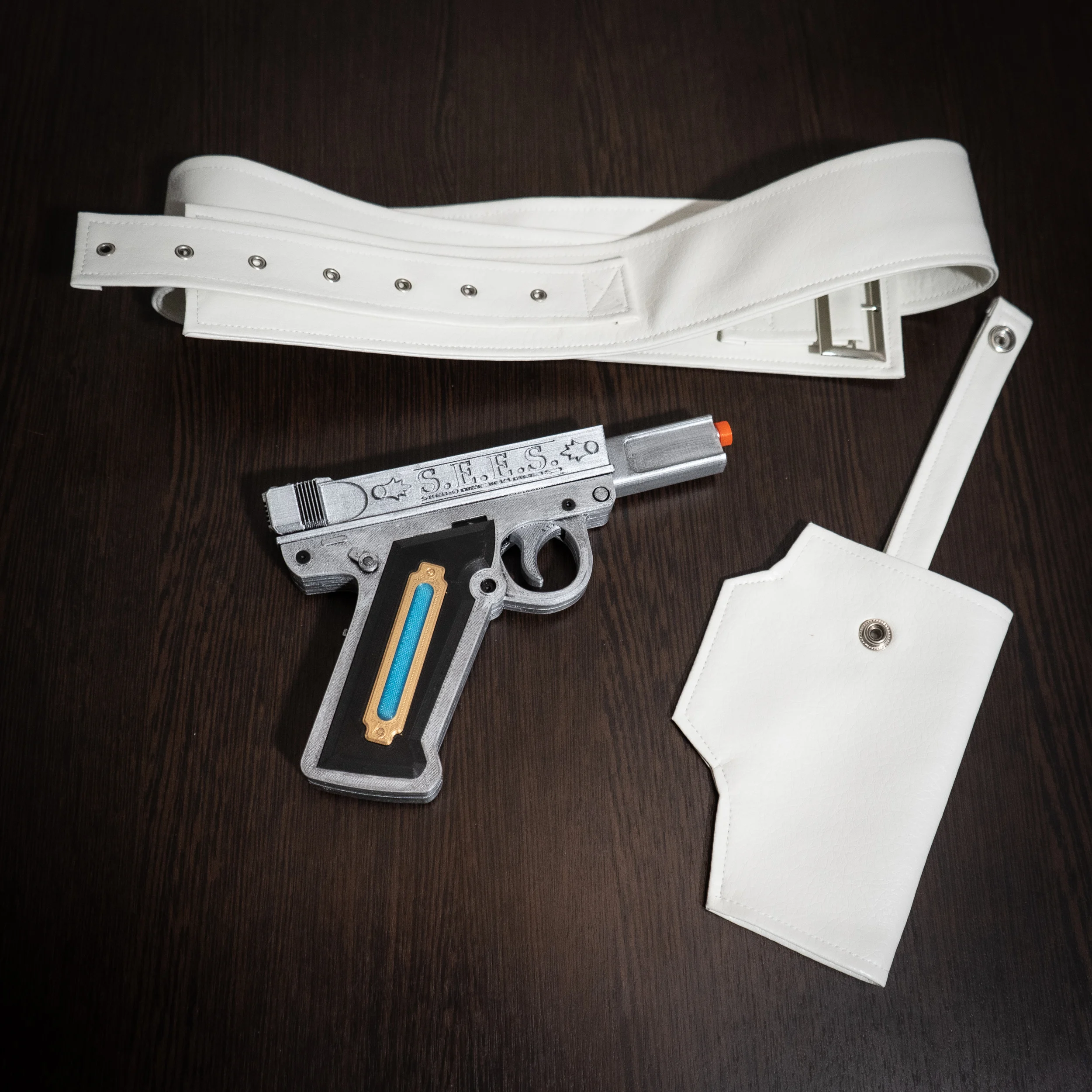 Evoker-Persona-3-gun-prop-cosplay-gun-prop-replica.jpg
