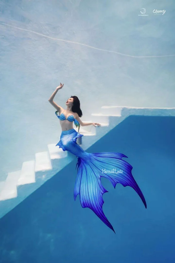Silicone Mermaid Tails Underwater