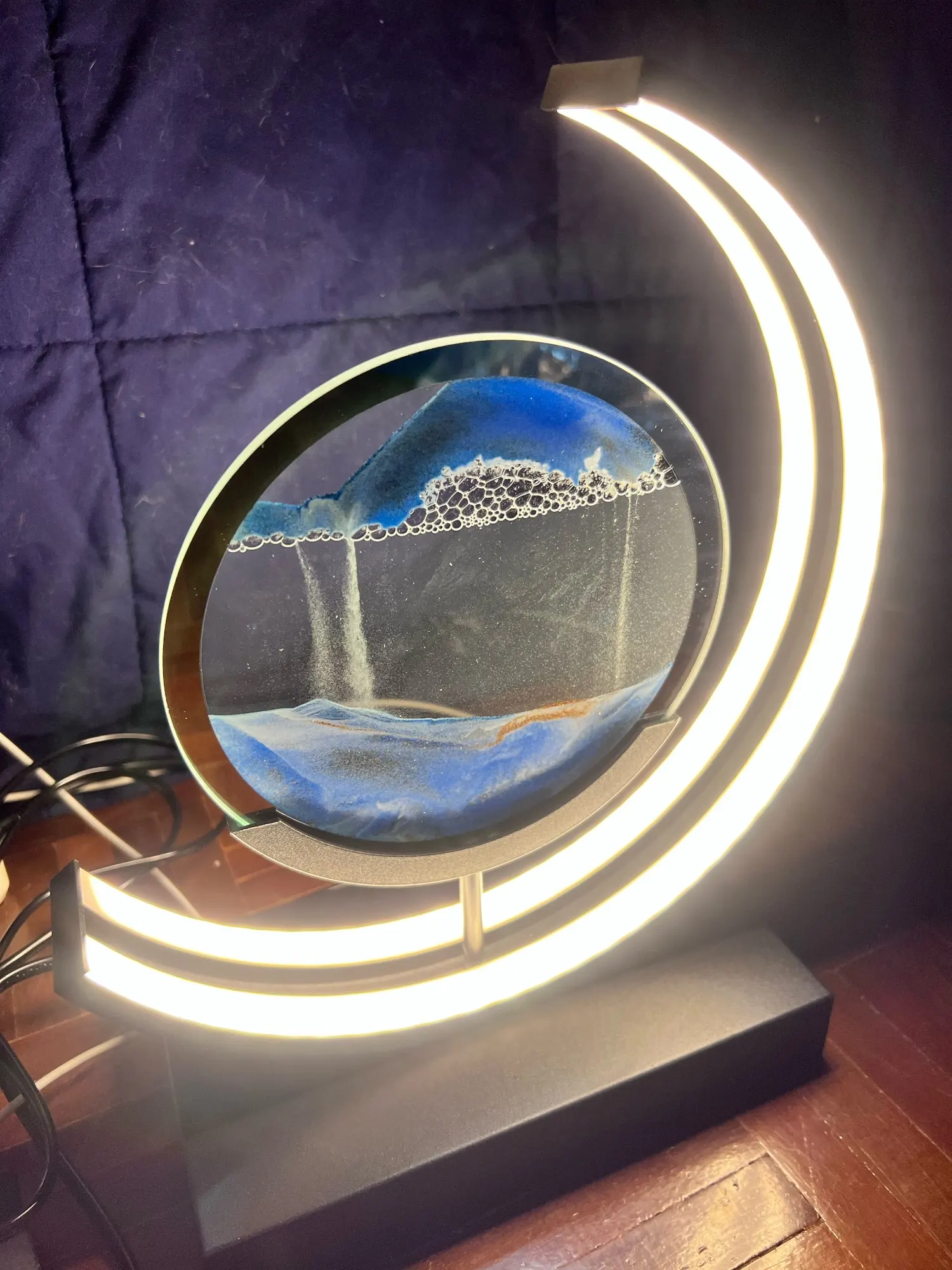 3D LED Flowing Sand Art Table Lamp - Mavigadget