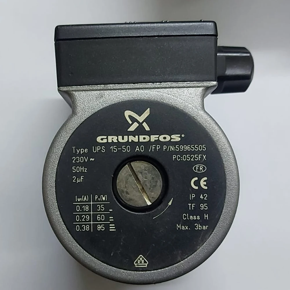 water-pumps-for-gas-boiler-parts-grundfos-gas-boiler-circulation-pump-Grundfos-UPS-15-50-85W.jpg