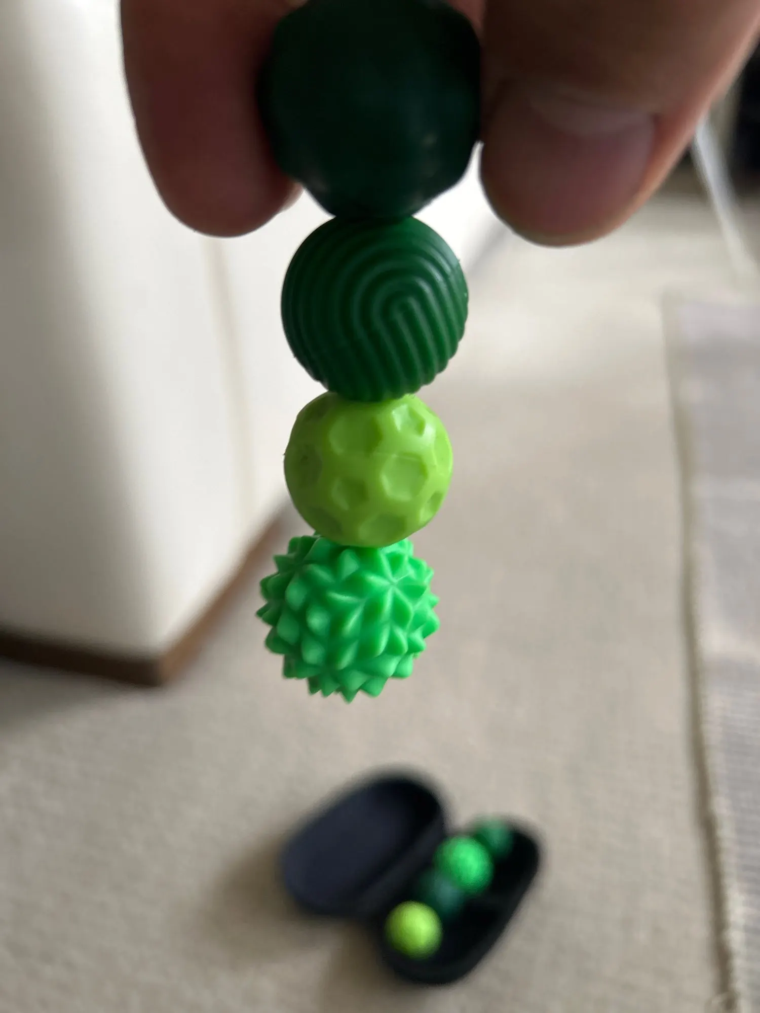 Gritizen Magnetic Fidget Balls – Calm Your Mind