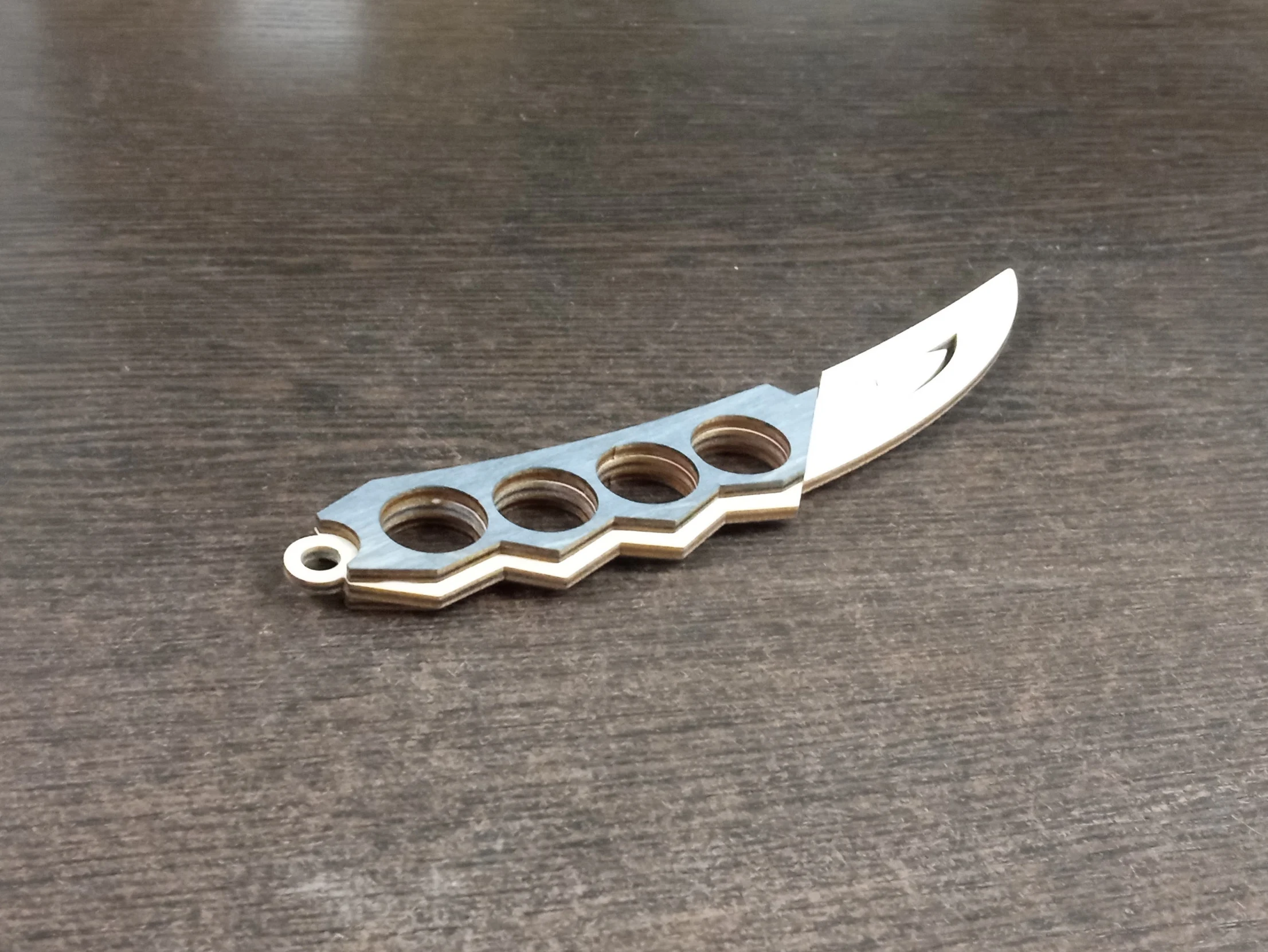 Brass Knuckles Knife Naruto