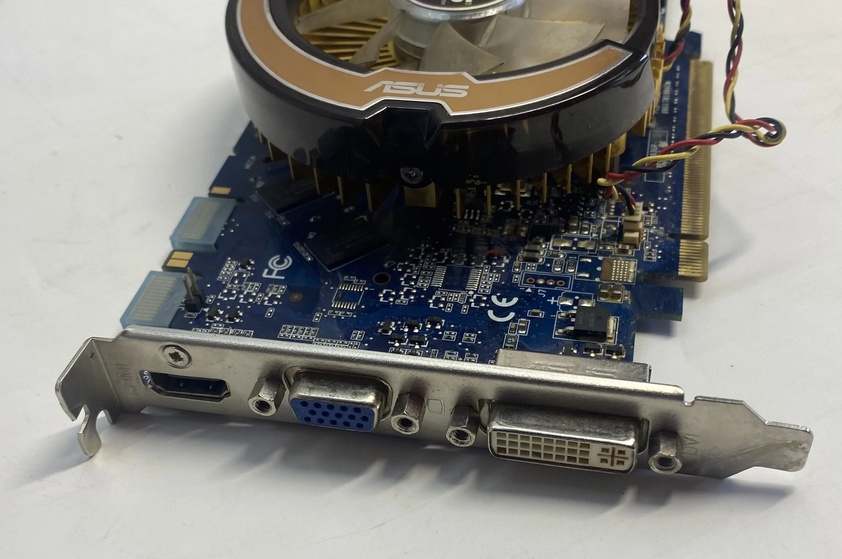 ASUS GeForce GTS 250 Video Card ENGTS250/DI/512MD3 | atelier-yuwa.ciao.jp