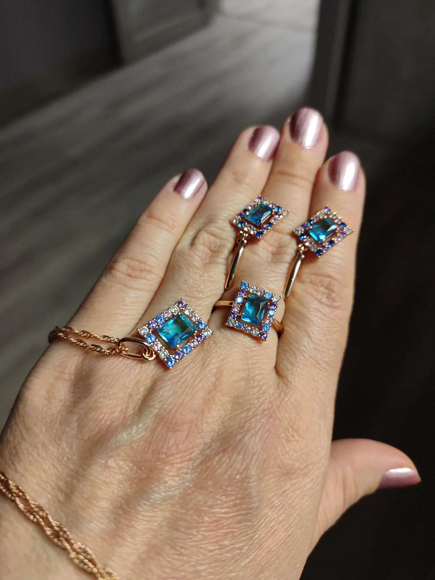 Blue Square Pendant - Sleepy Girlz Co.