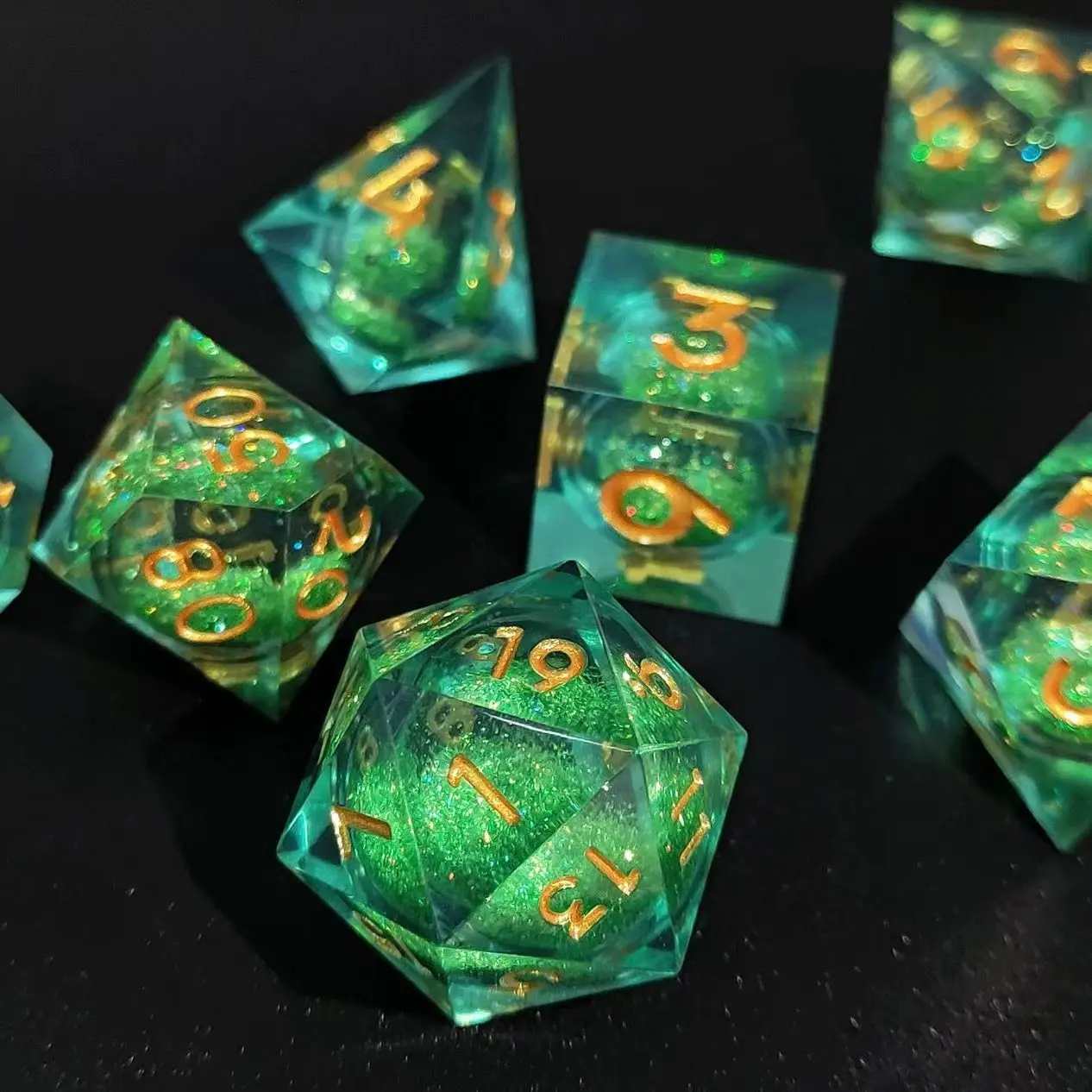 RPG-Resin-Liquid-Core-Dice-Dnd-Dice-Set-Resin-Sharp-Edged-DND-Dice-Role ...