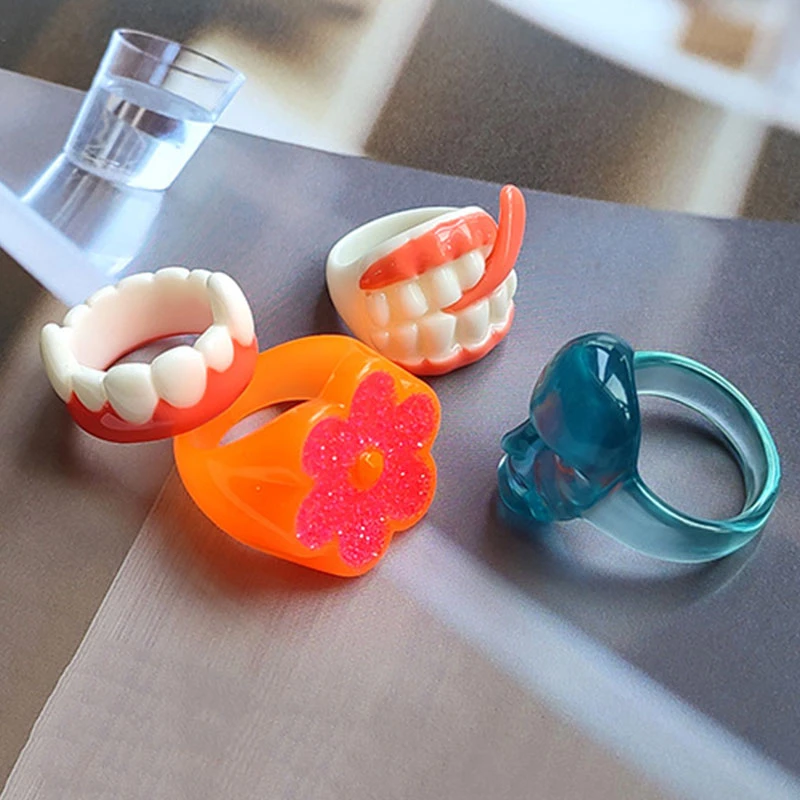 Irregular U Shape Teeth Strawberry Resin | Strawberry Accessories - U ...