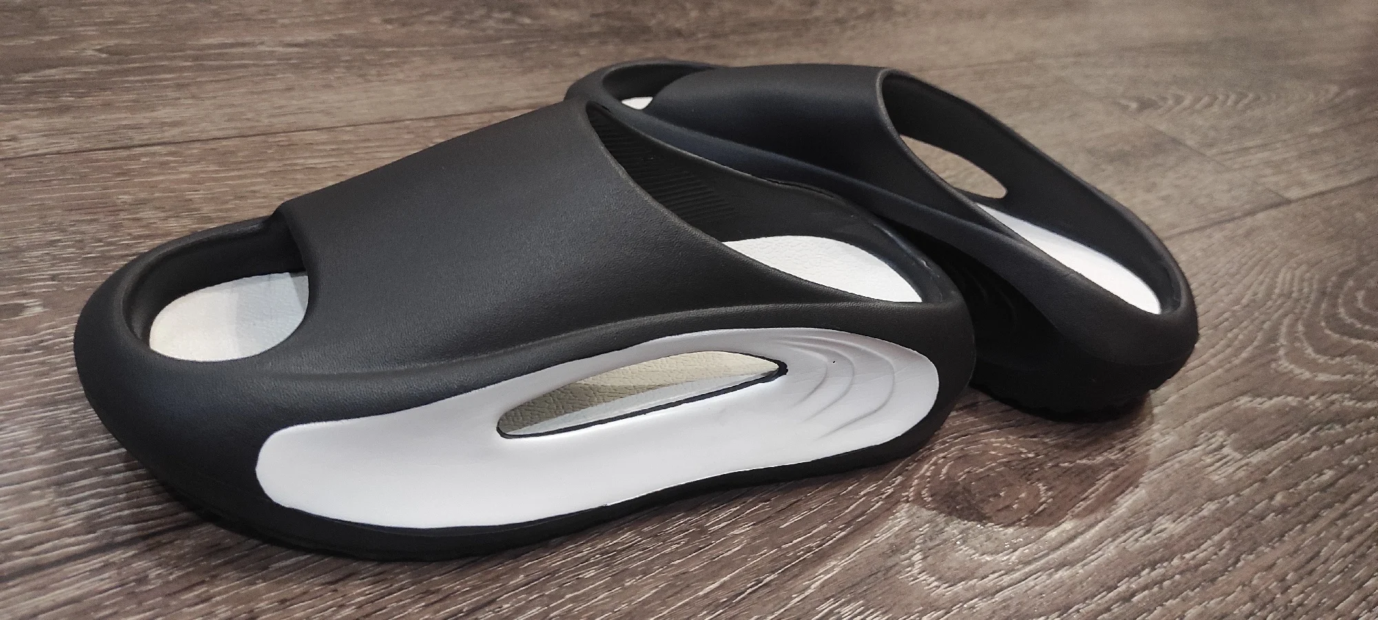 Hollow Out Futuristic Beach Slippers - Mavigadget