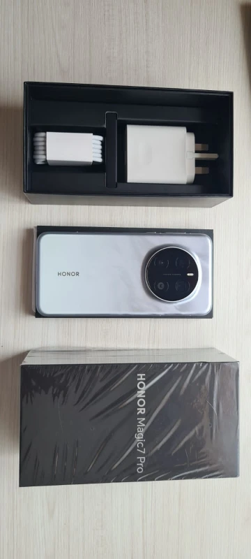 【세계 최초 공개】글로벌 버전 HONOR Magic7 Pro 5G 스마트폰 Magic 7 Pro Snapdragon 8 Elite 120Hz OLED 화면 100W 고속 ...