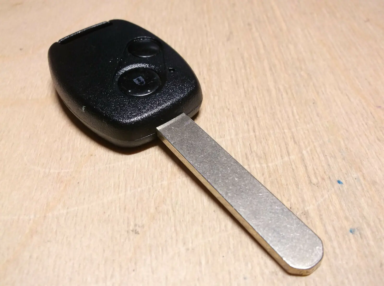 Valeo-s0087-a-1-at-Honda-original-remanufactured-chip-Key-2-buttons ...