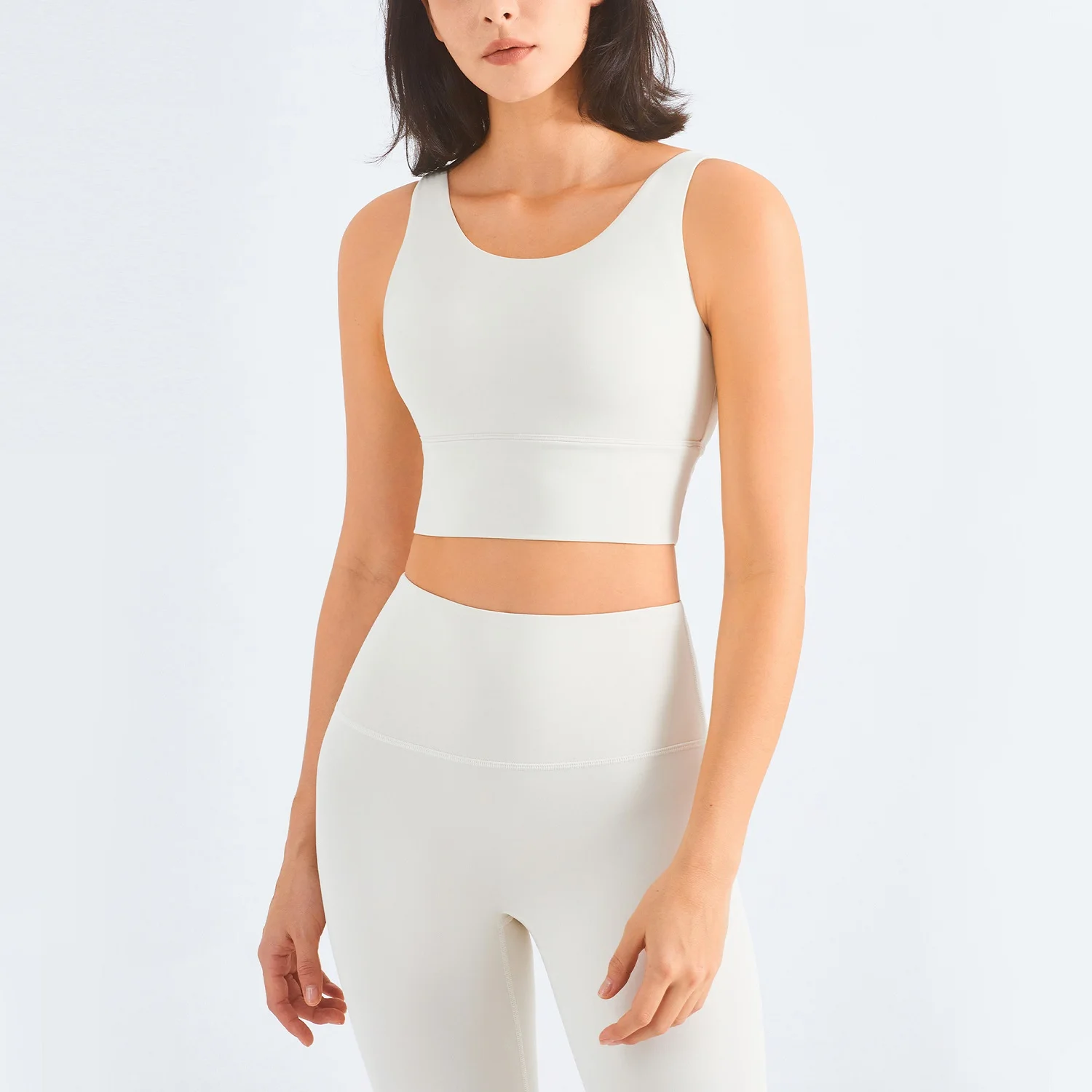 Girl Running Sports Bra For Women, Yoga Bras, Medium Support Workout ...