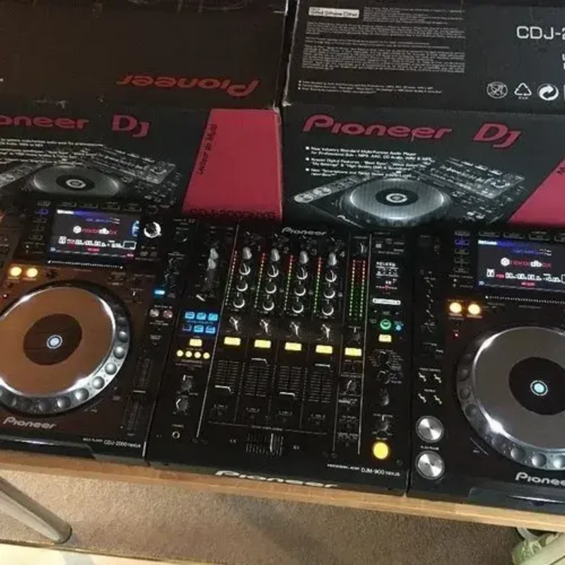 Summer-Best-DJ-Set-2x-CDJ-2000-nexus2-nxs2-Nexus-2-1x-DJM-2000-Nexus-2.png