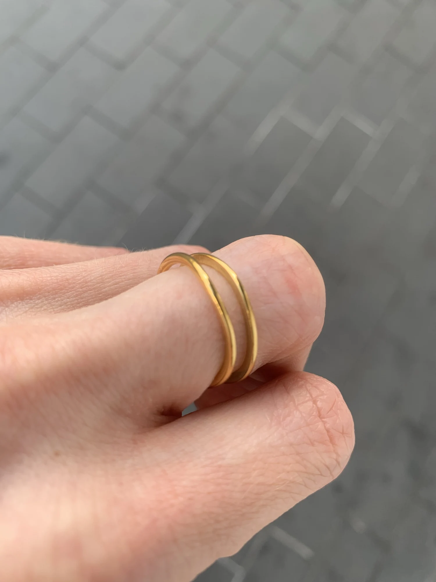Buy Minimalist Double Round Ring