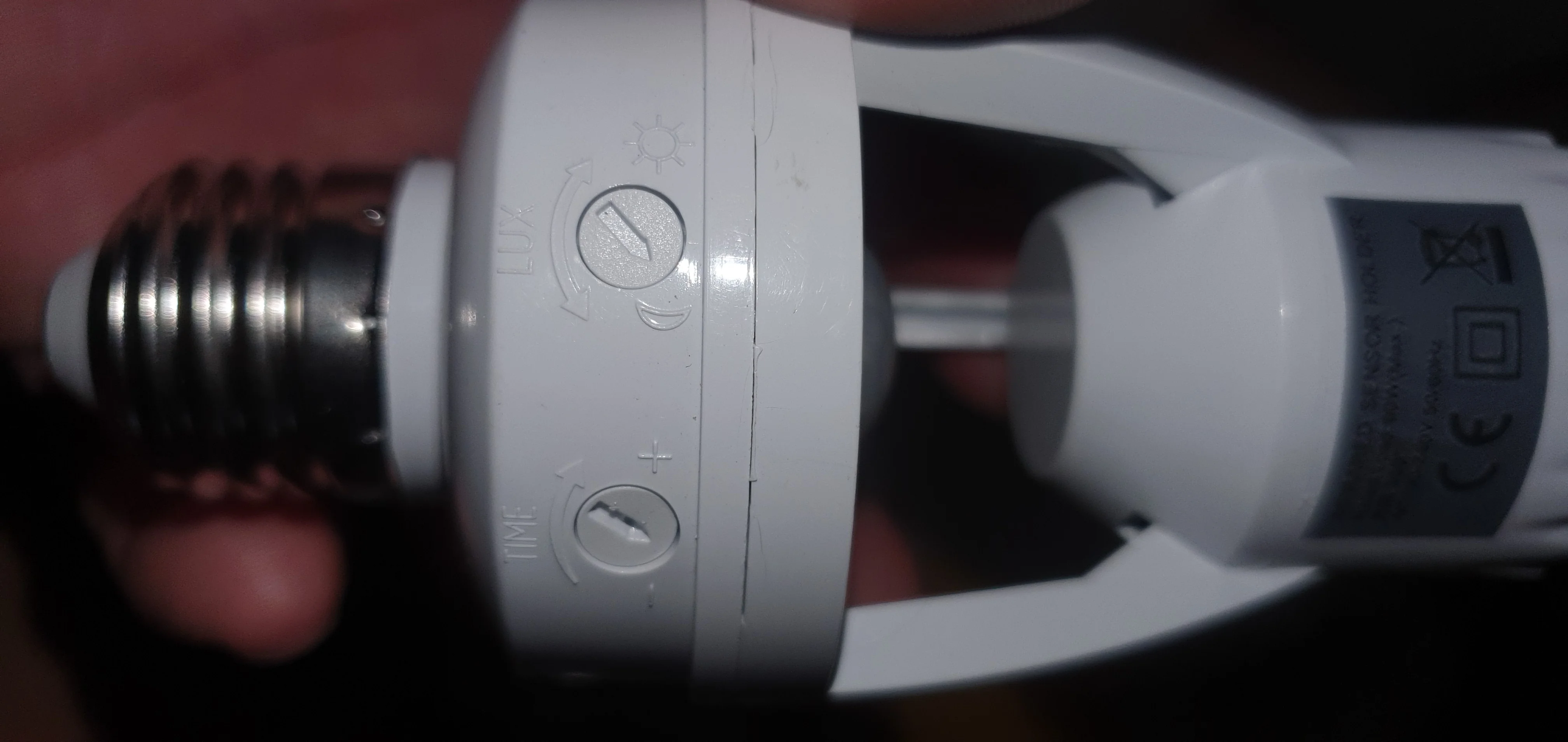 360 Rotating Motion Sensor Socket Switch Led Bulb Base - Mavigadget