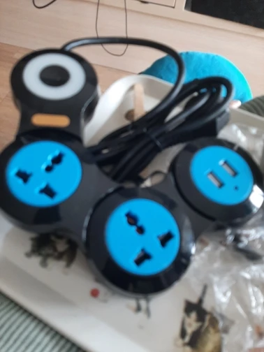 Foldable Multiple Power Extension Cable Outlets - Mavigadget