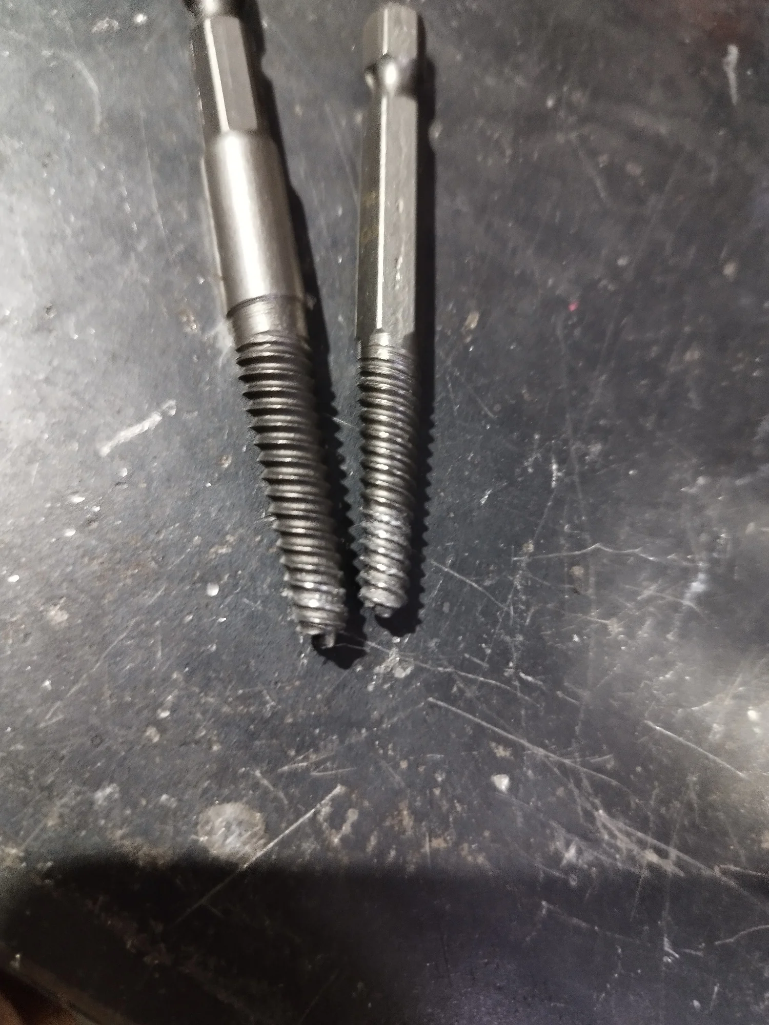 Спиральные сверла для резьбы с шестигранными хвостовиками, 5 шт ...