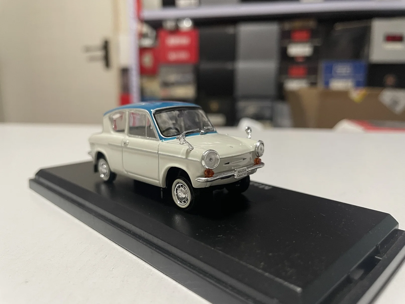 Die Casting Mazda Carol 360 1962 Old Alloy Ornament Car Model 1:43 ...