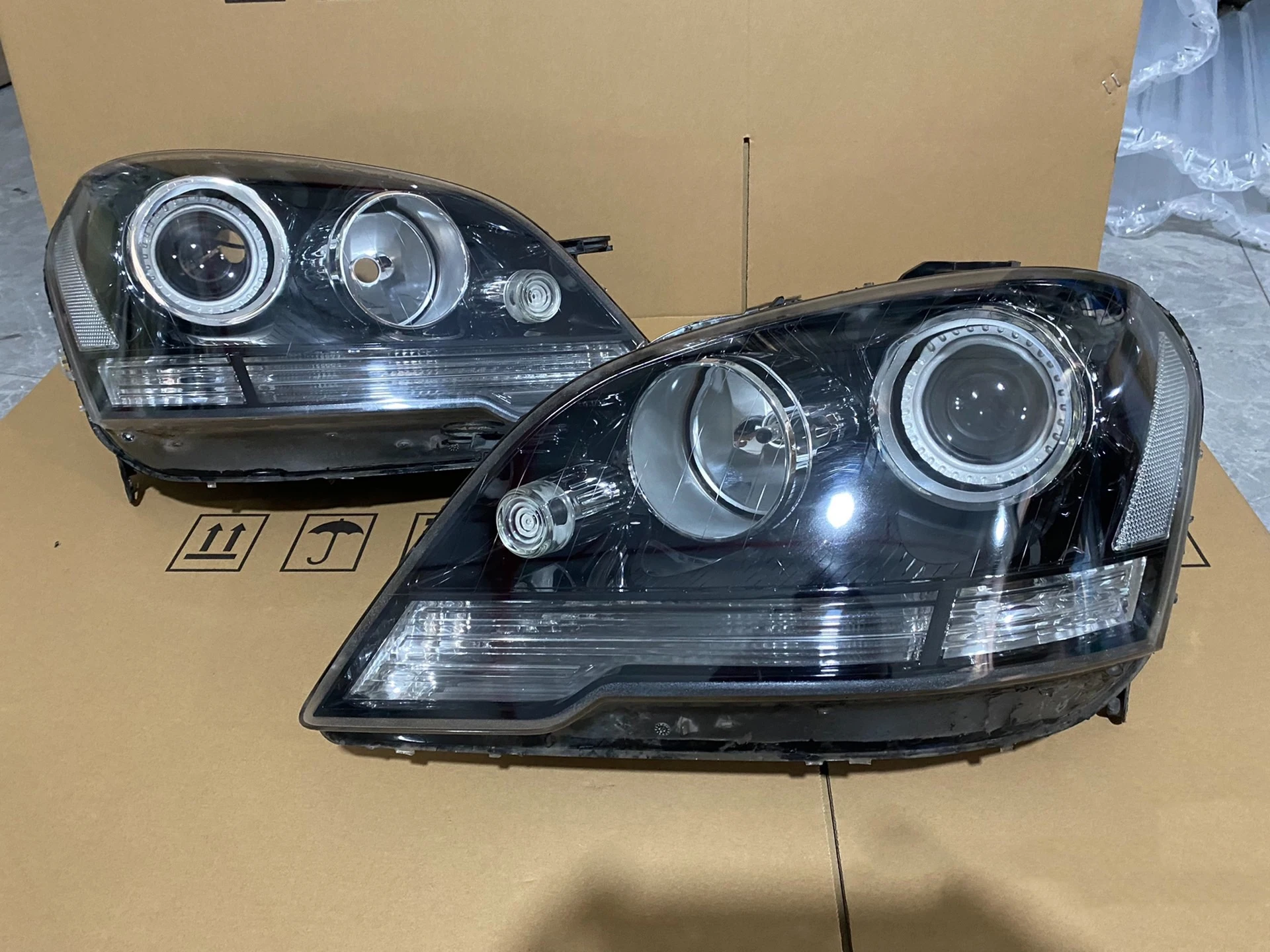 For-Mercedes-Benz-W164-ML-CLASS-2005-2008-ML300-ML320-ML400-lens ...