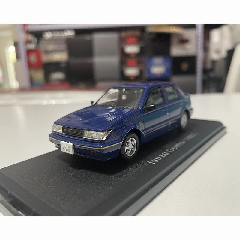 Diecast-1-43-Scale-ISUZU-Gemini-1987-Alloy-Car-Model-Collection ...