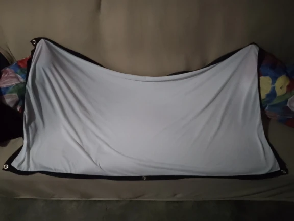 Portable Projection Screen – beamify.eu