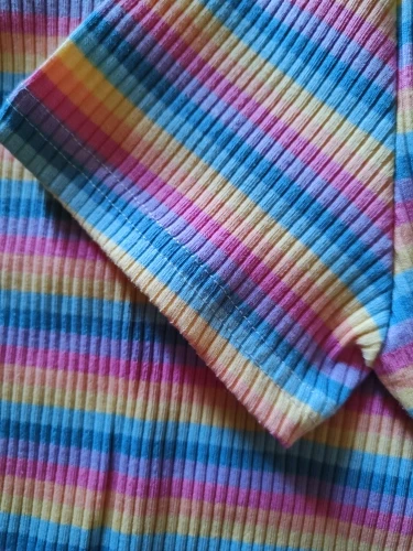 Color Striped Top – UrbanWearOutsiders