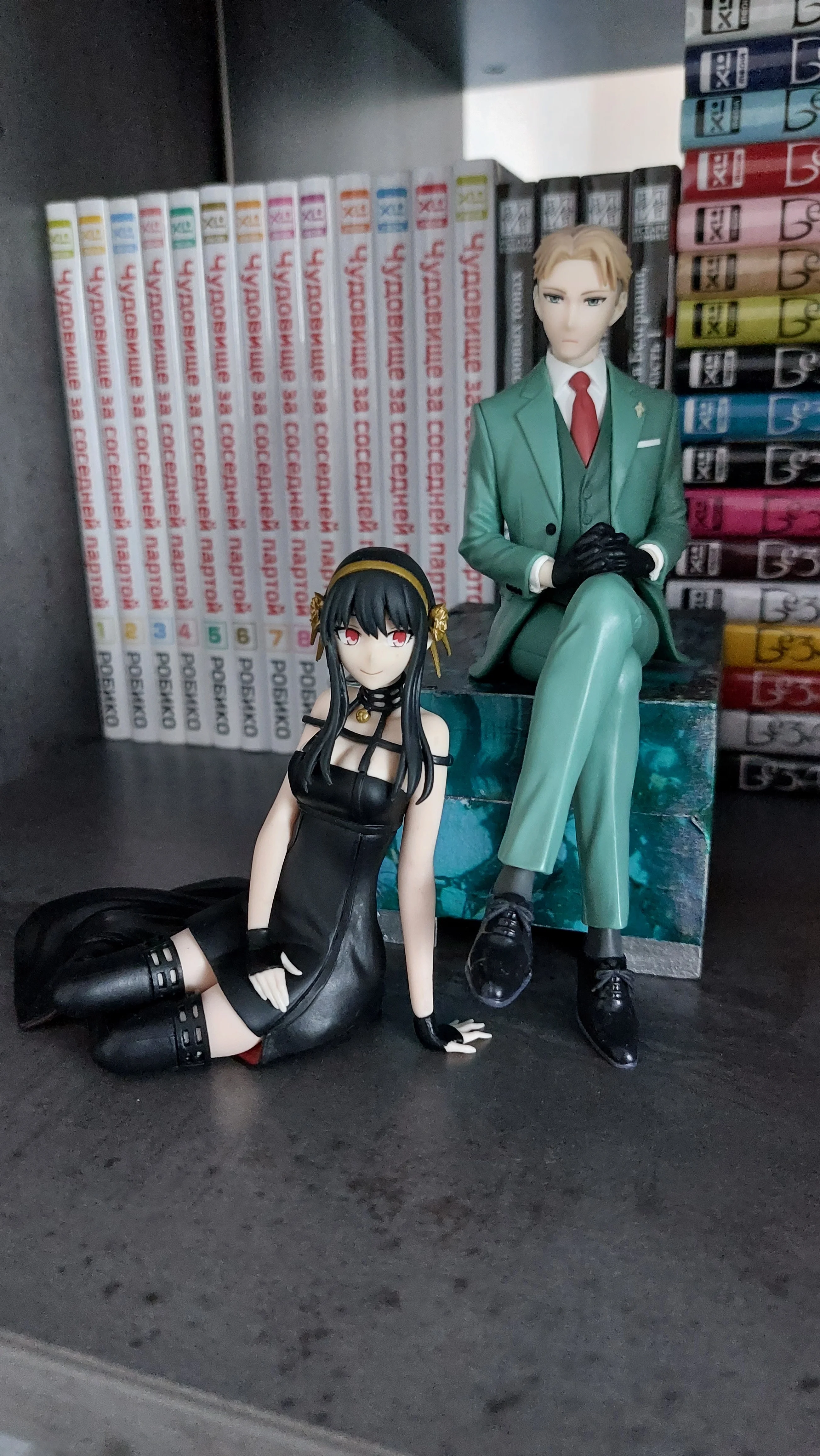 Yor Briar Perching in Black Assassin Dress Action Figure – Spy X Family ...