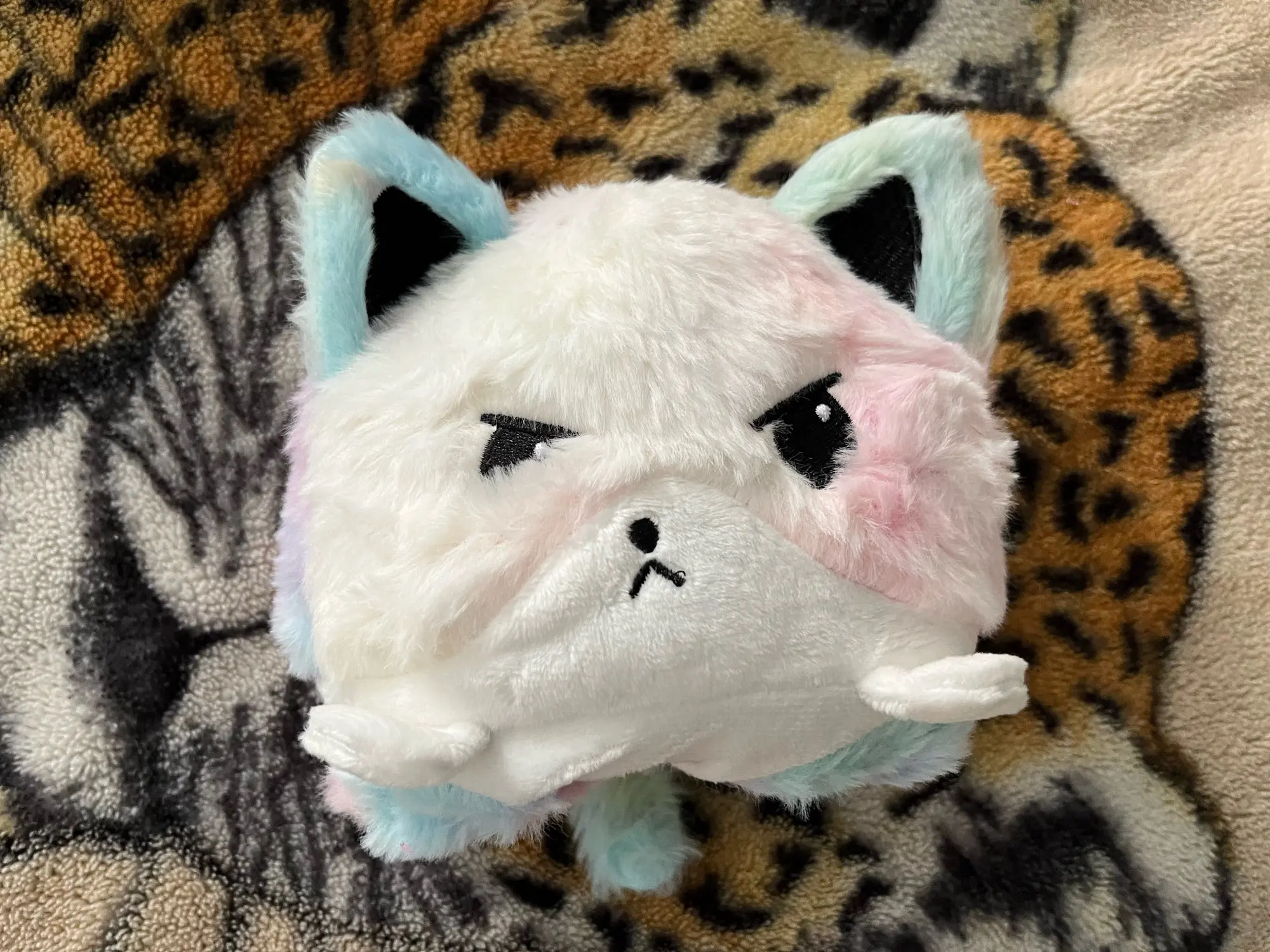 Reversible Cat Plushie Stuffed Animal Double-Sided Cuddly Toy