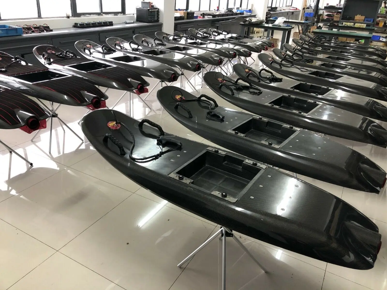 Jet-Electric-Powered-Carbon-Fiber-Surfing-board-Motorized-powered ...