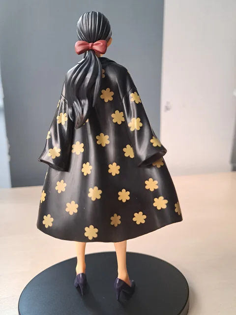 One Piece Nico Robin Action Figure 17cm versione post Timeskip ...