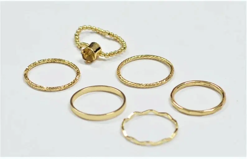 Gold-Plated-Brass-Circle-Connectors-Rings-Set-of-6-20mm-21mm-22mm.jpg