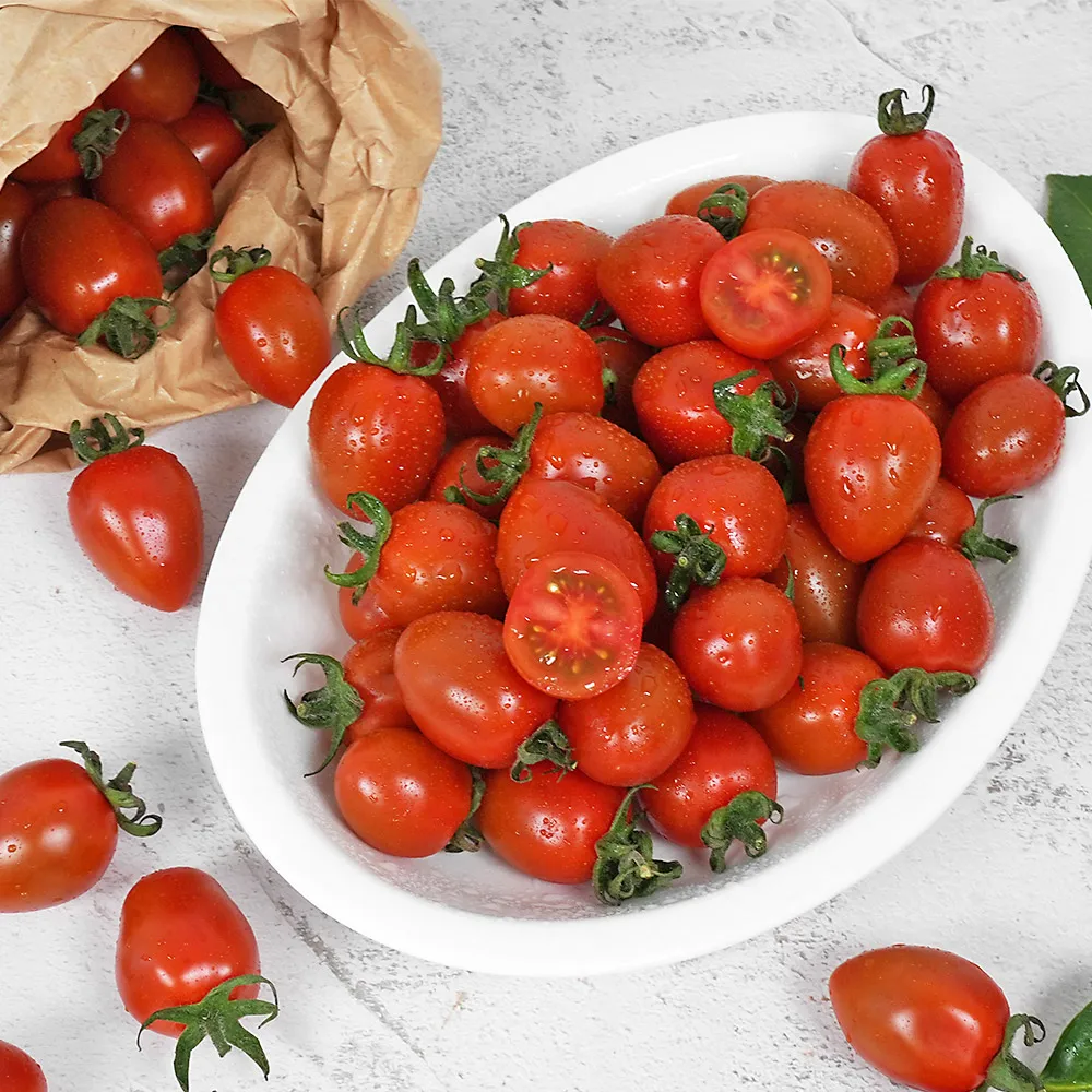 Pull-tomatoes-by-2-5kg-size.jpg