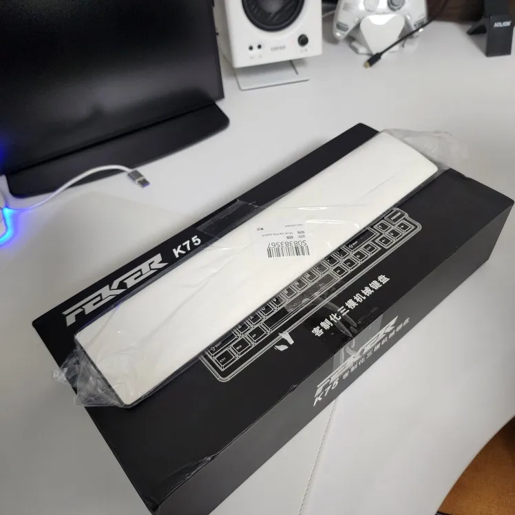 FEKER K75 75% RGB Hot-Swappable Mechanical Keyboard