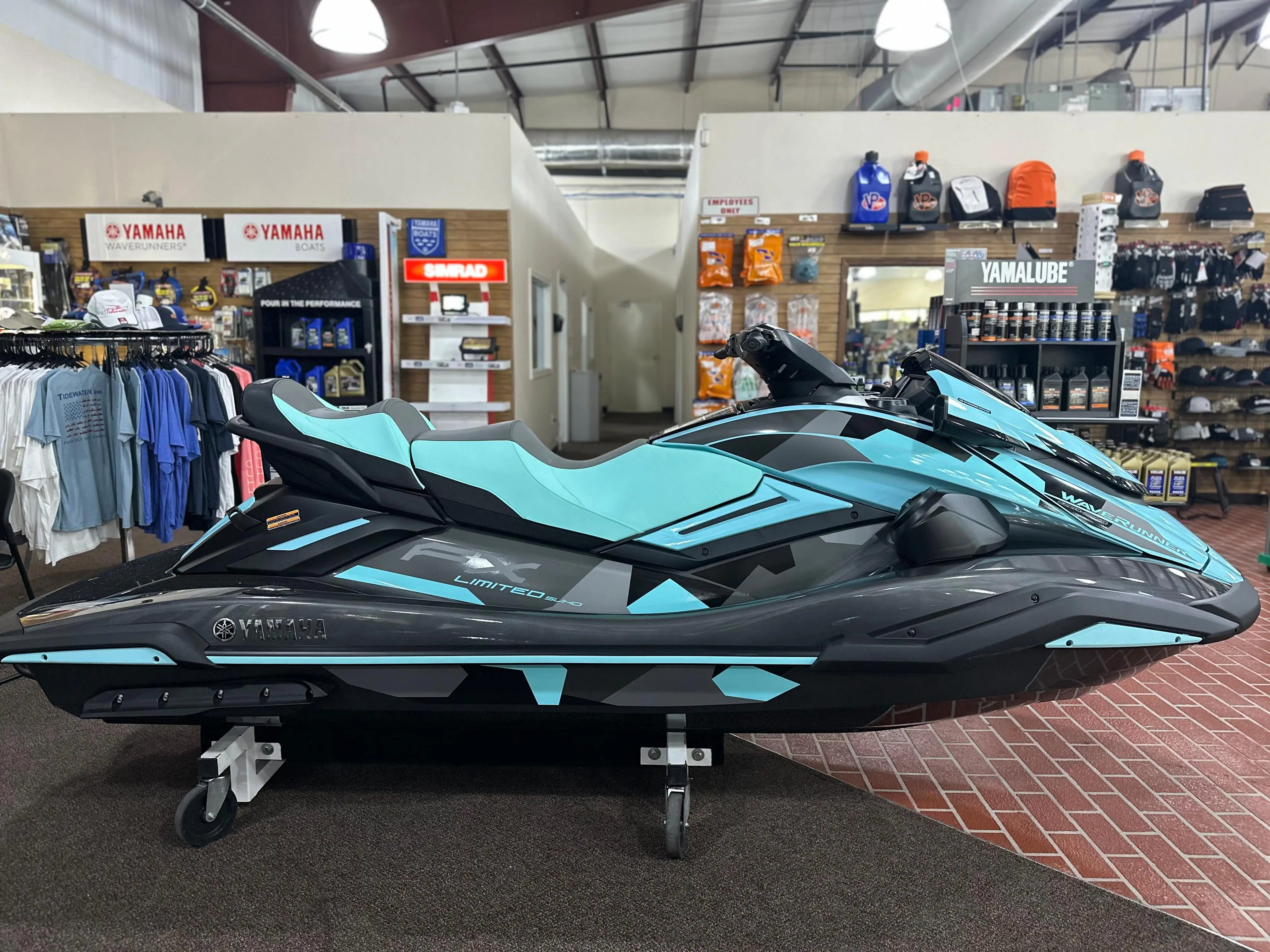 Brand-New-2023-Yama-Waverunners-FX-Limited-SVHO-JetSki.jpg