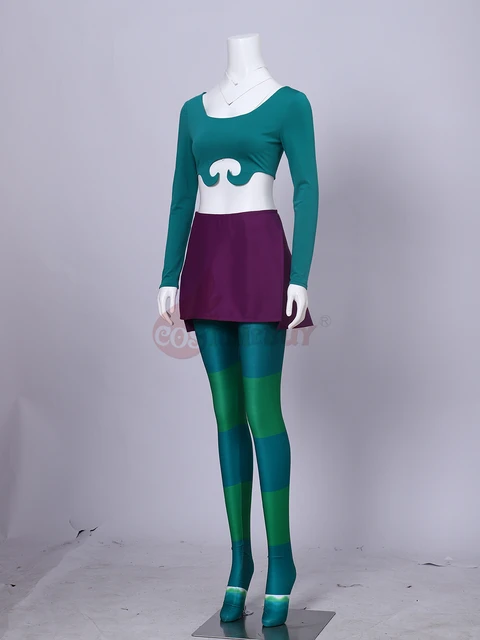 Witch Cornelia Cosplay