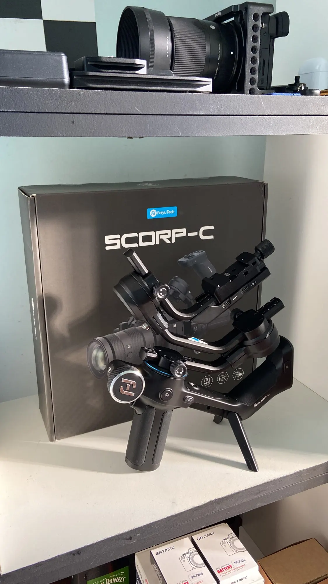 FeiyuTech SCORP-C 3 Axis Gimbal Stabilizer for DSLR Mirrorless Camera
