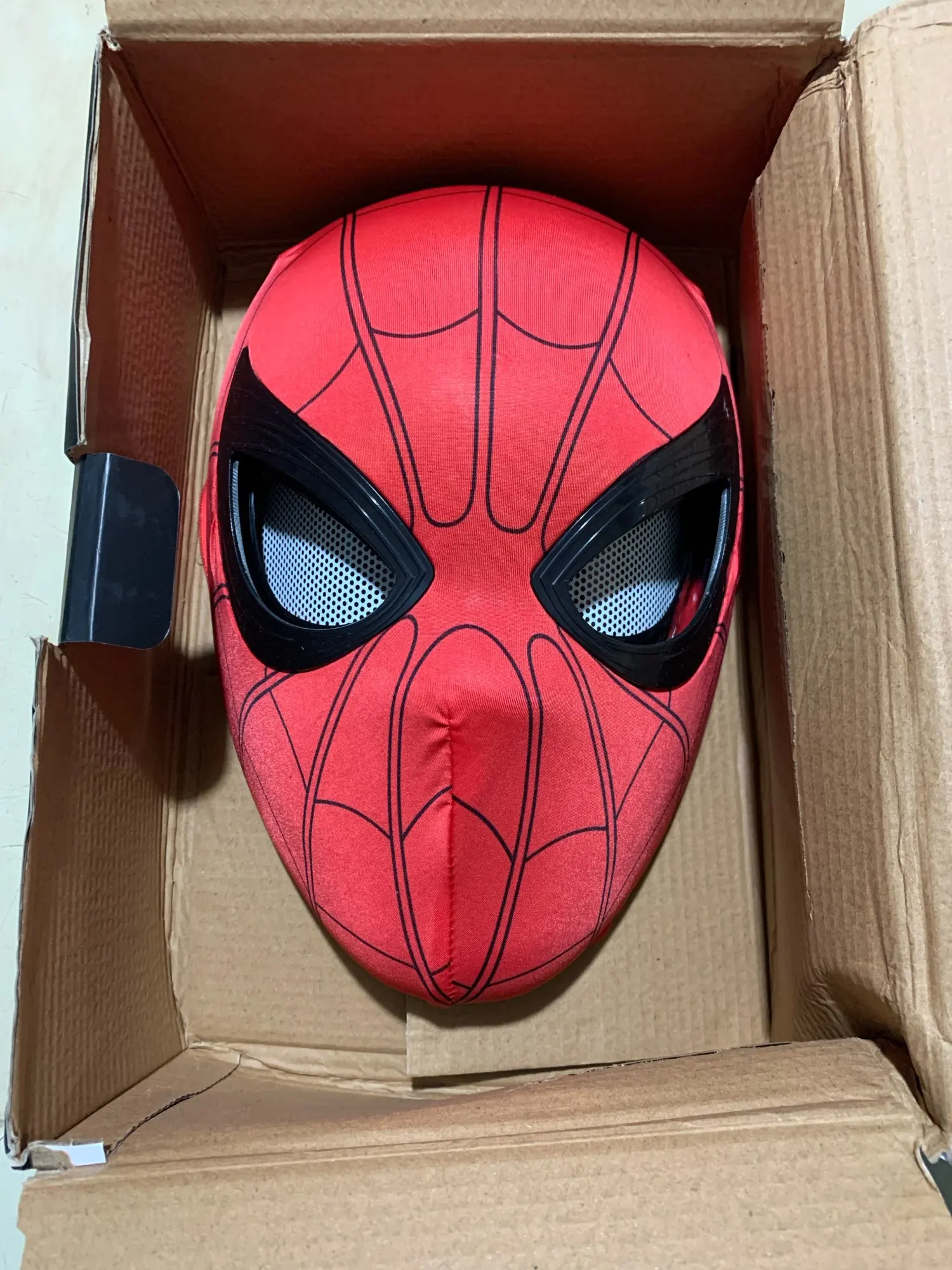 The HeroXentral™ Winking Mask – webxentral