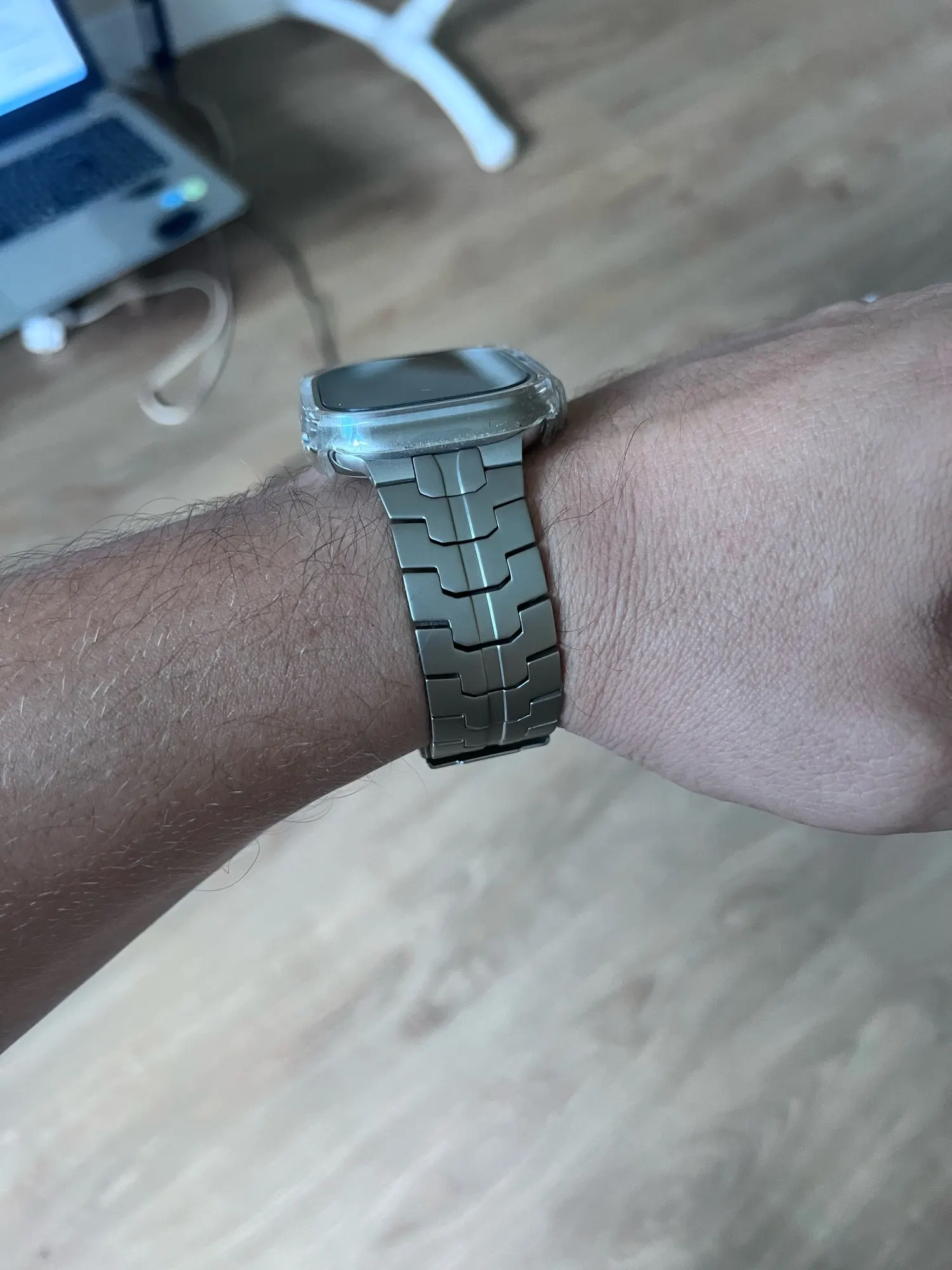 Bold Titanium Bracelet - Trendystraps – trendystraps.com