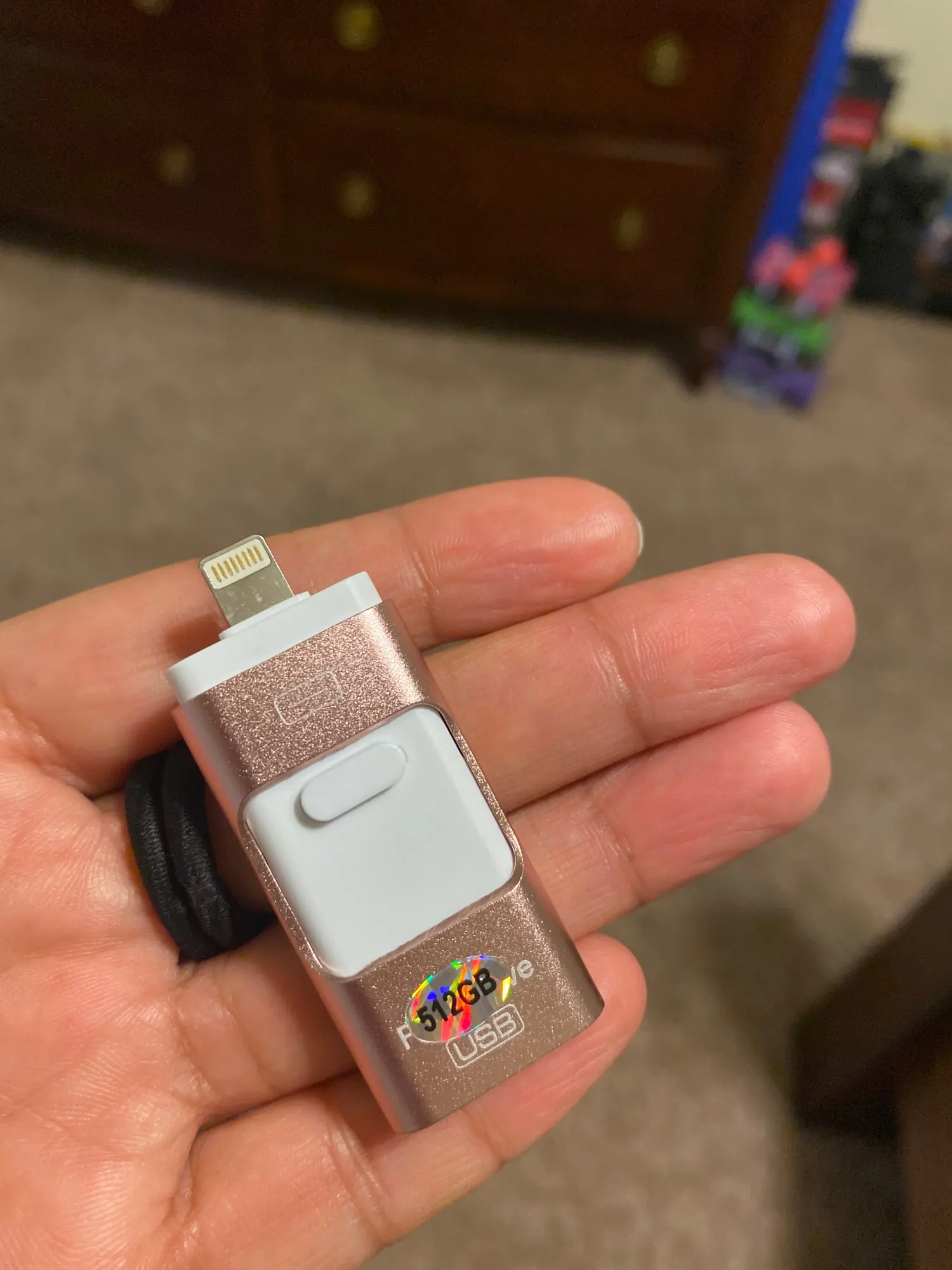 4 in 1 Flashdrive | Een opgeruimde telefoon in enkele klikken! – Middo