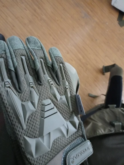 Tactical Combat Gloves “Fury”