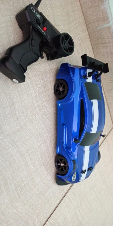 Nitro Sliders - Drift RC Car - MoonHara
