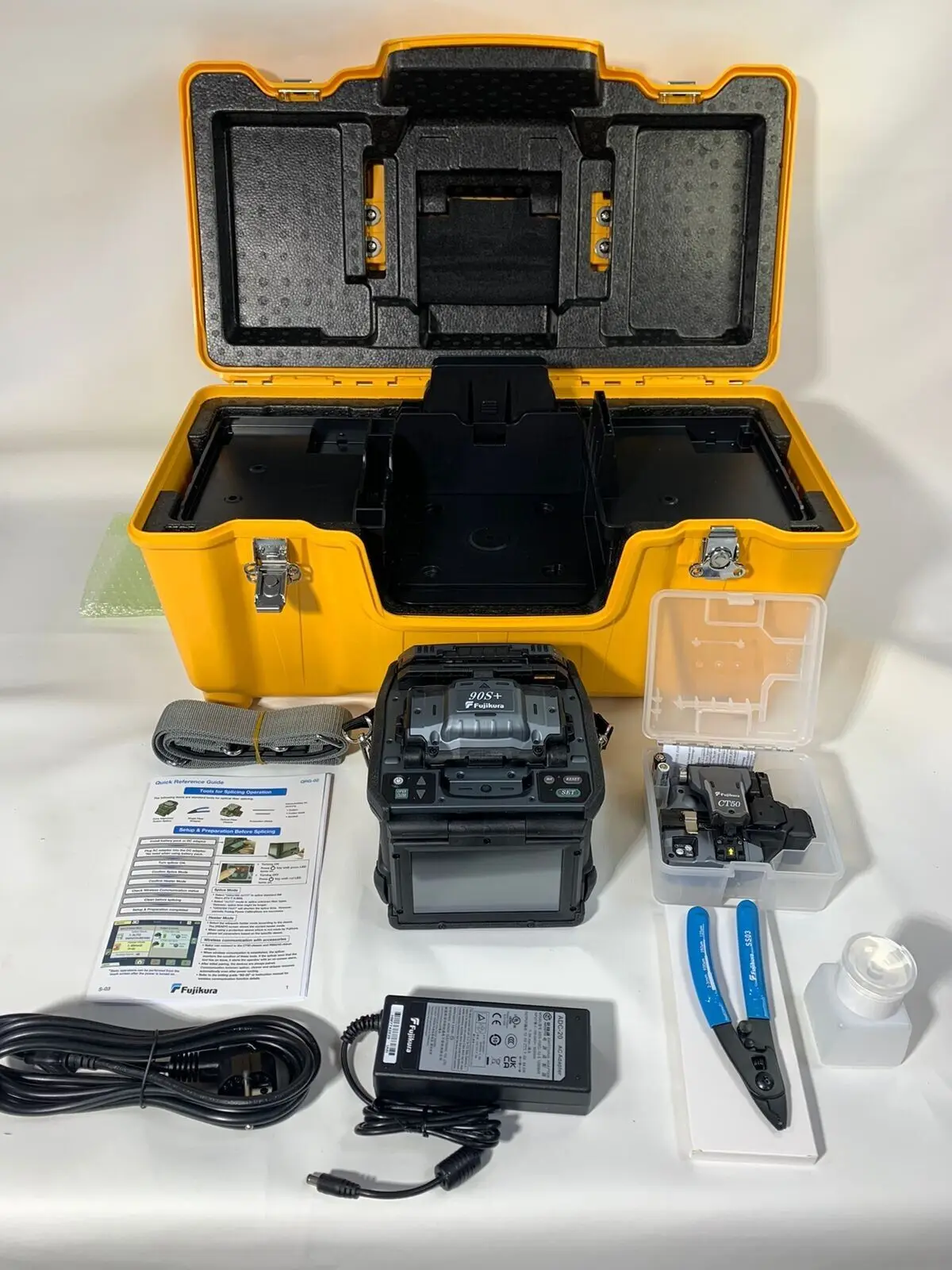 Fujikura-Core-Alignment-Fusion-Splicer-90S-with-CT-50-Cleaver-With ...