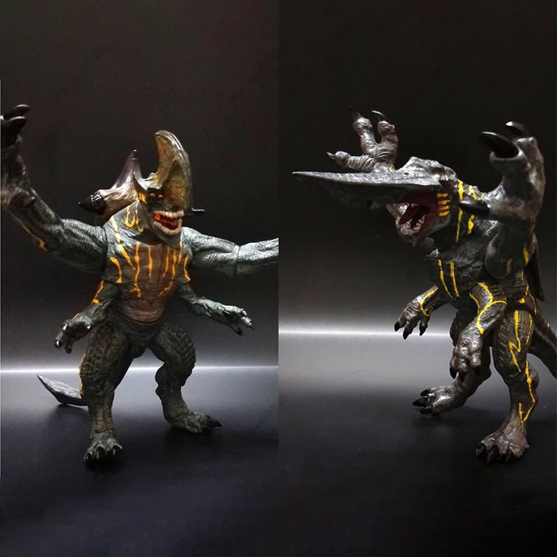 Pacific Rim Knifehead Figure