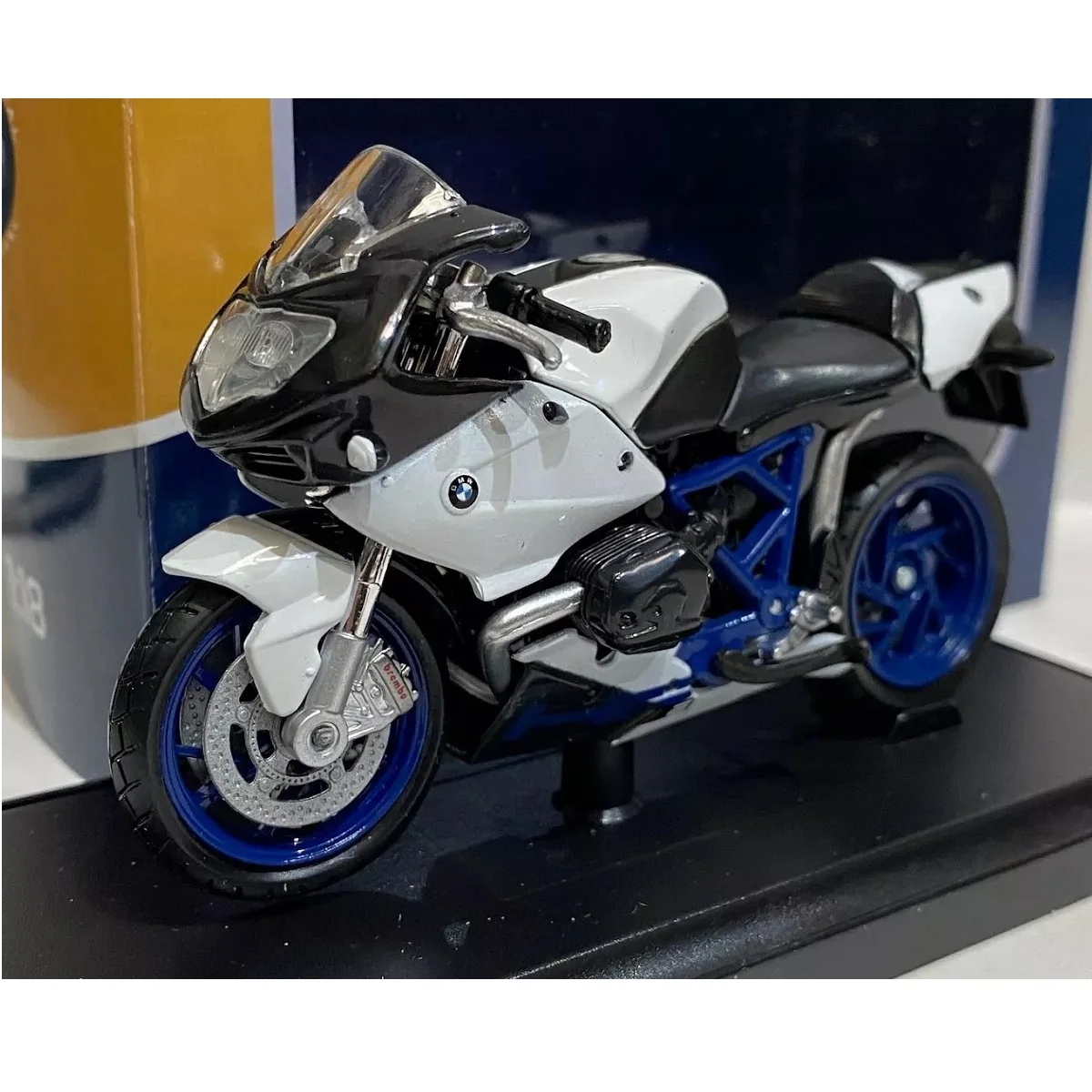 Maisto motorcycle model HP2 Sport 1:18 scale miniature Diecast ...